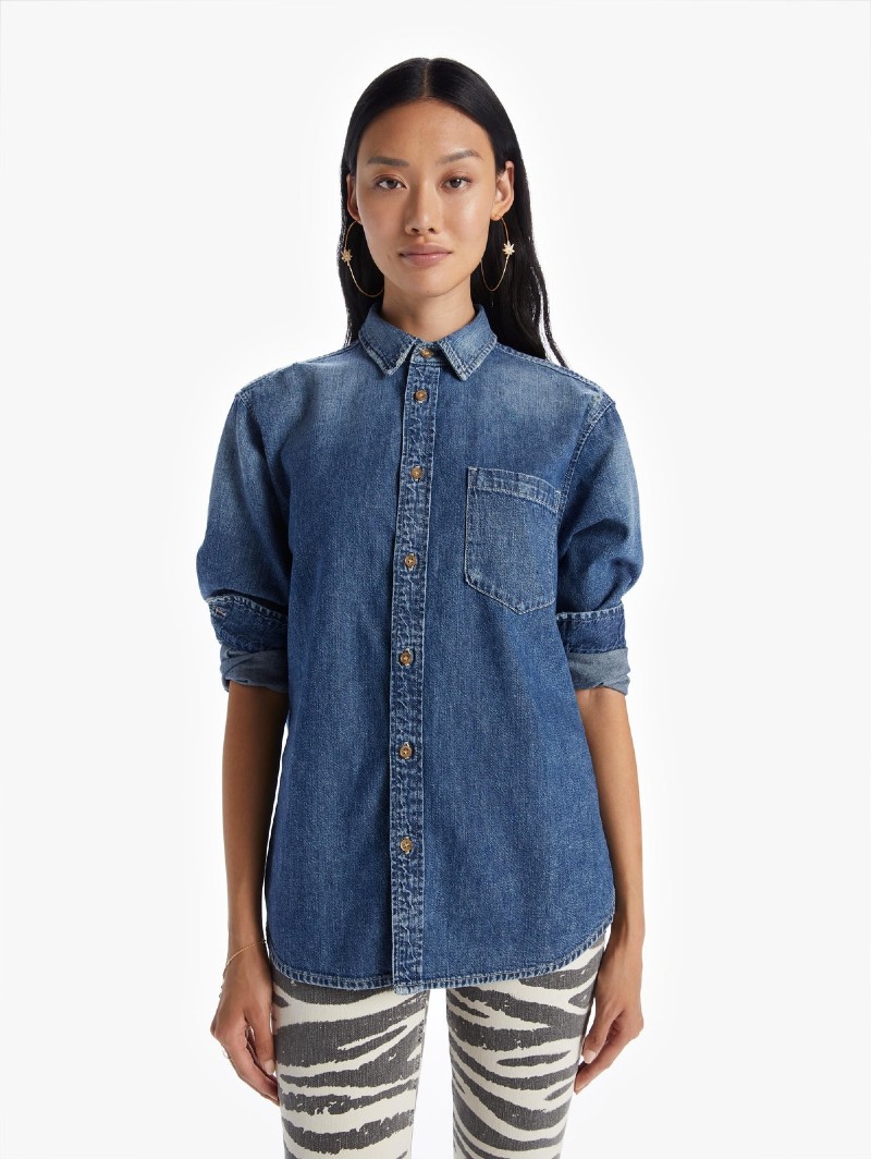 25 Denim Blouses You'll Want To Wear On Repeat