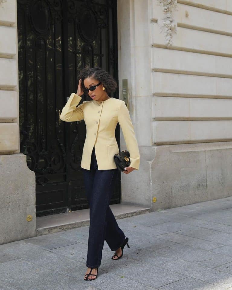 How To Dress Like A French Woman (AND Classic French Outfit Ideas)