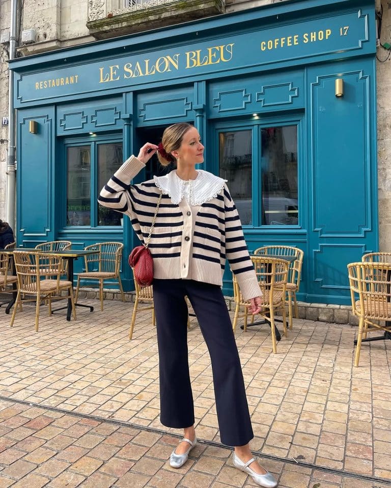 How To Dress Like A French Woman (AND Classic French Outfit Ideas)