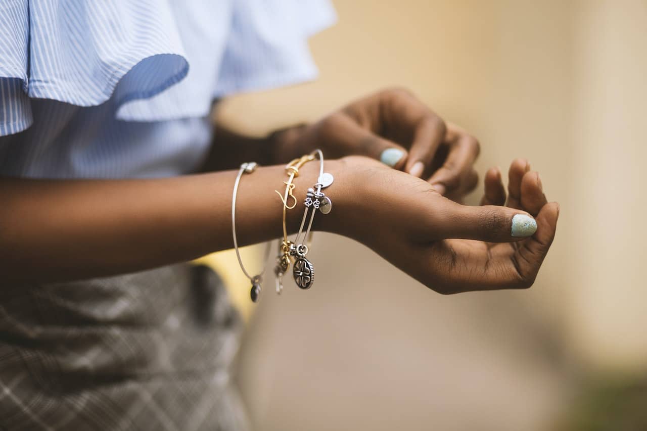 The 4 Best Jewelry Gift Ideas for Every Budget
