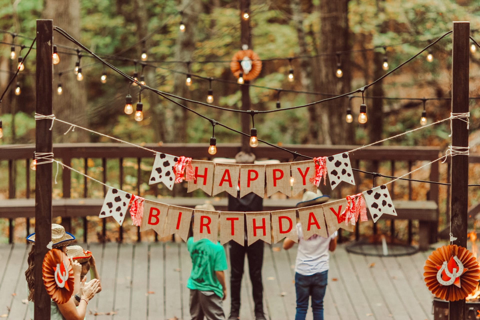 7 Essential Steps To Throw A Surprise Birthday Party