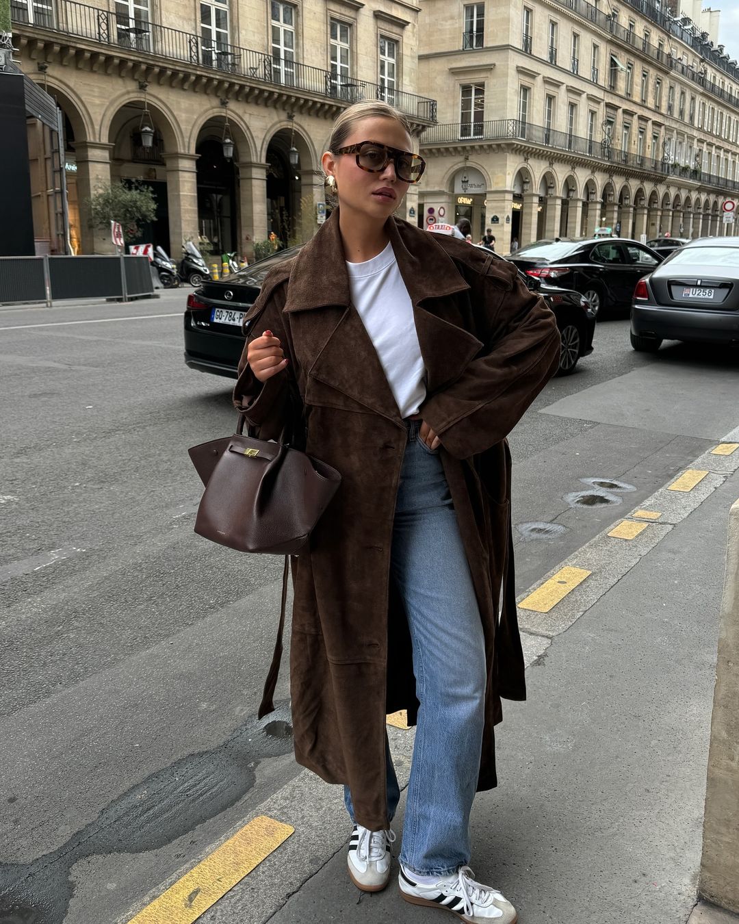 35+ Adidas Samba Outfits That Prove These Sneakers Go With Everything!