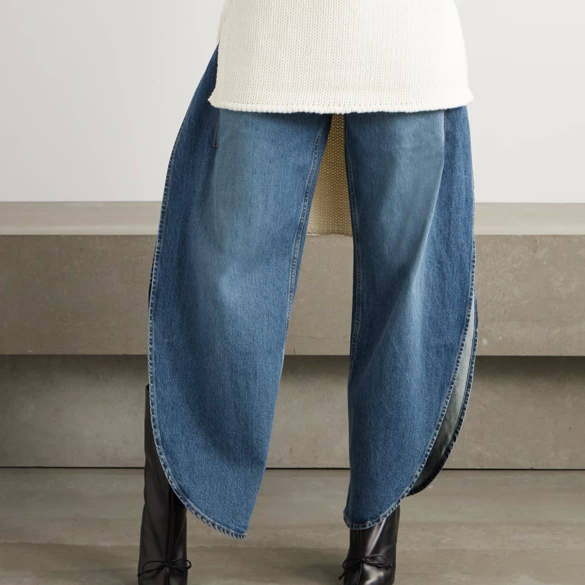 What Are Barrel Leg Jeans AND How To Wear Them?