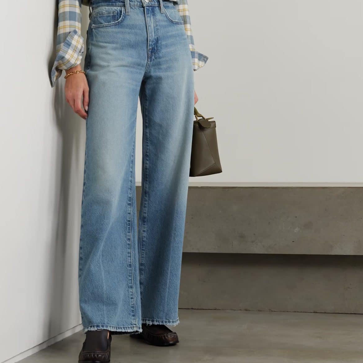 Everything You Need To Know About Styling Baggy Jeans!