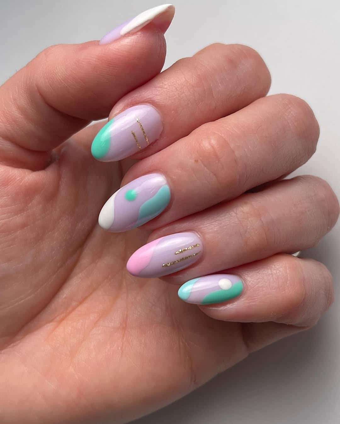 Freshen Up Your Nails with These Perfect Spring Designs
