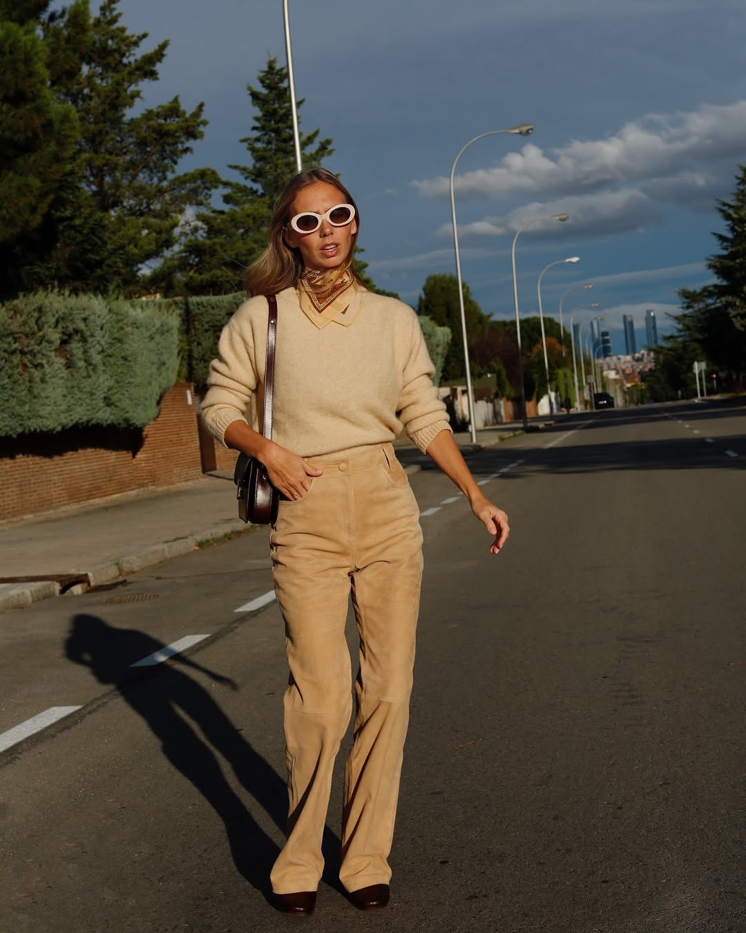 How To Style Beige Pants (Style Tips AND Outfit Ideas)