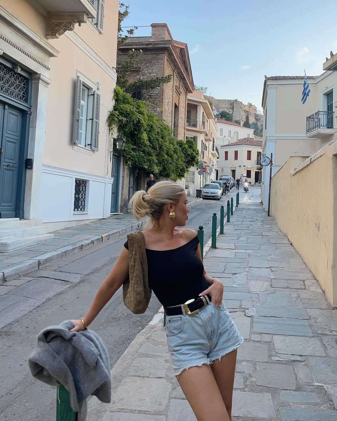 19 Chic European Summer Outfits For Every Destination!
