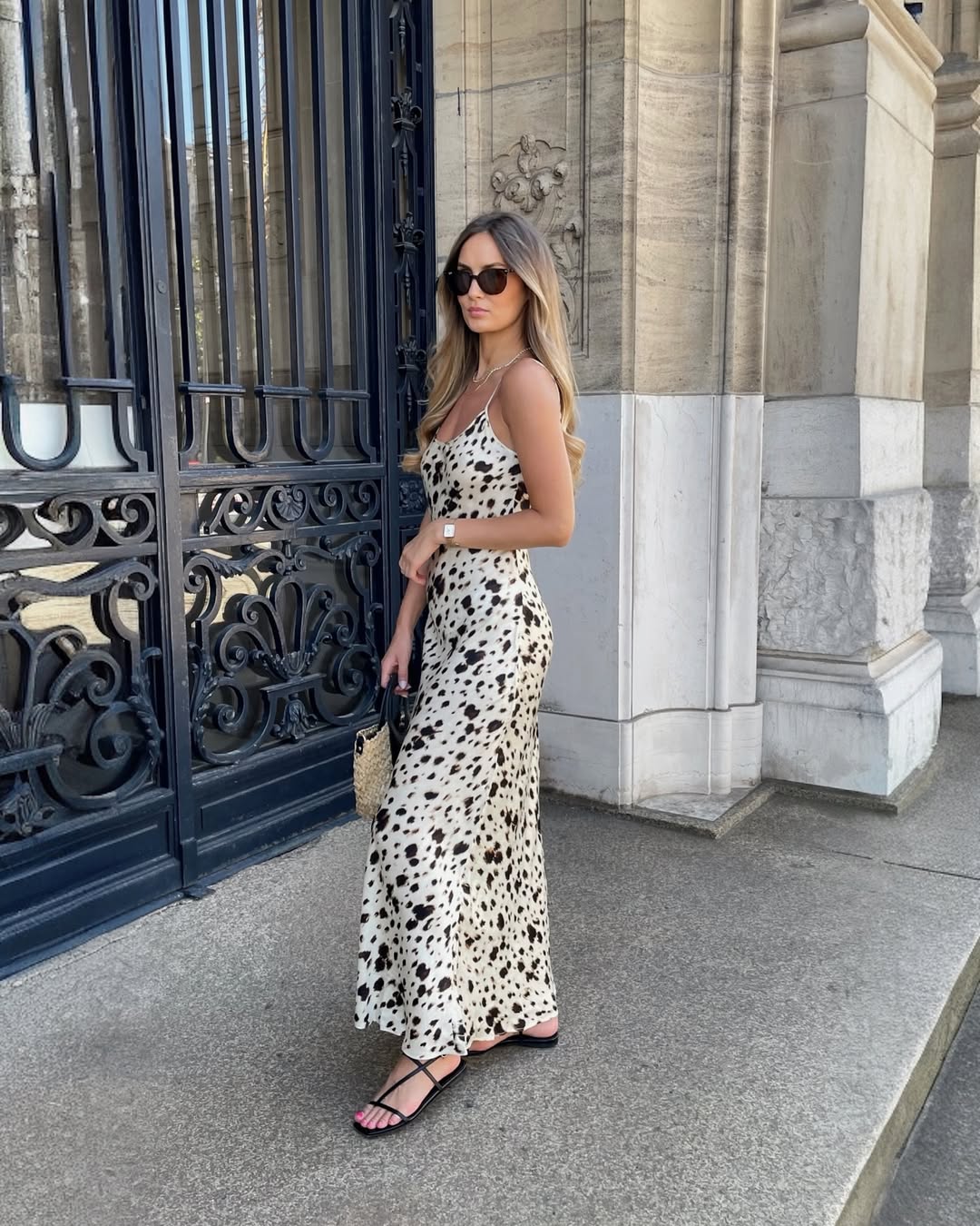 9 Style Rules For A Romantic Look (Plus Dreamy Outfit Ideas)