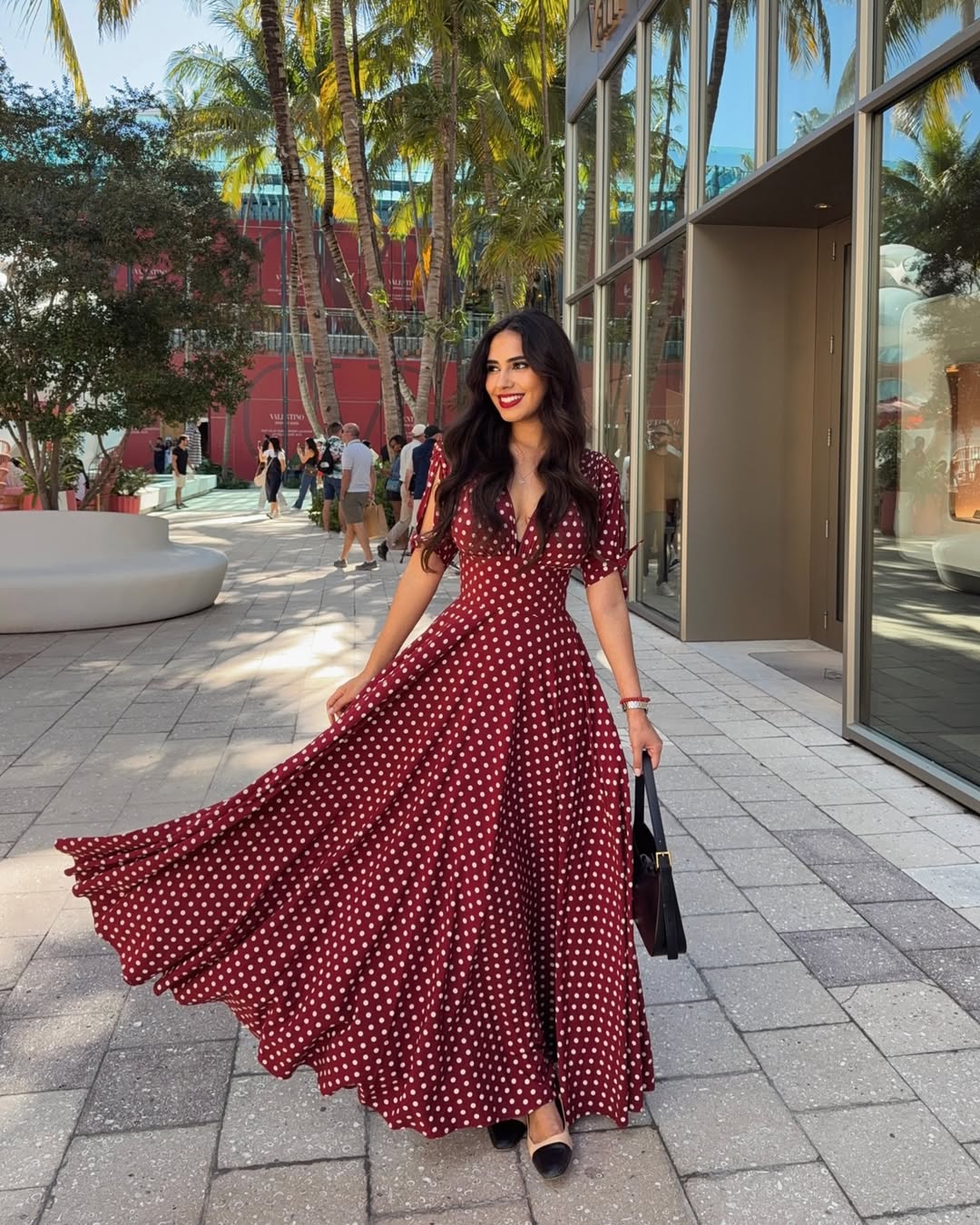 9 Style Rules For A Romantic Look (Plus Dreamy Outfit Ideas)