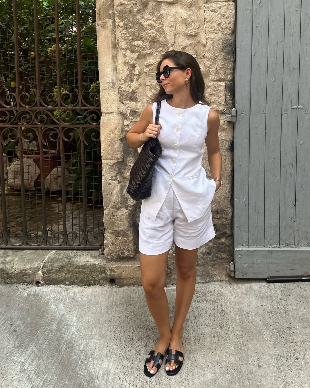 How To Style Shorts Like A Pro (AND Outfit Ideas You’ll Want To Copy!)