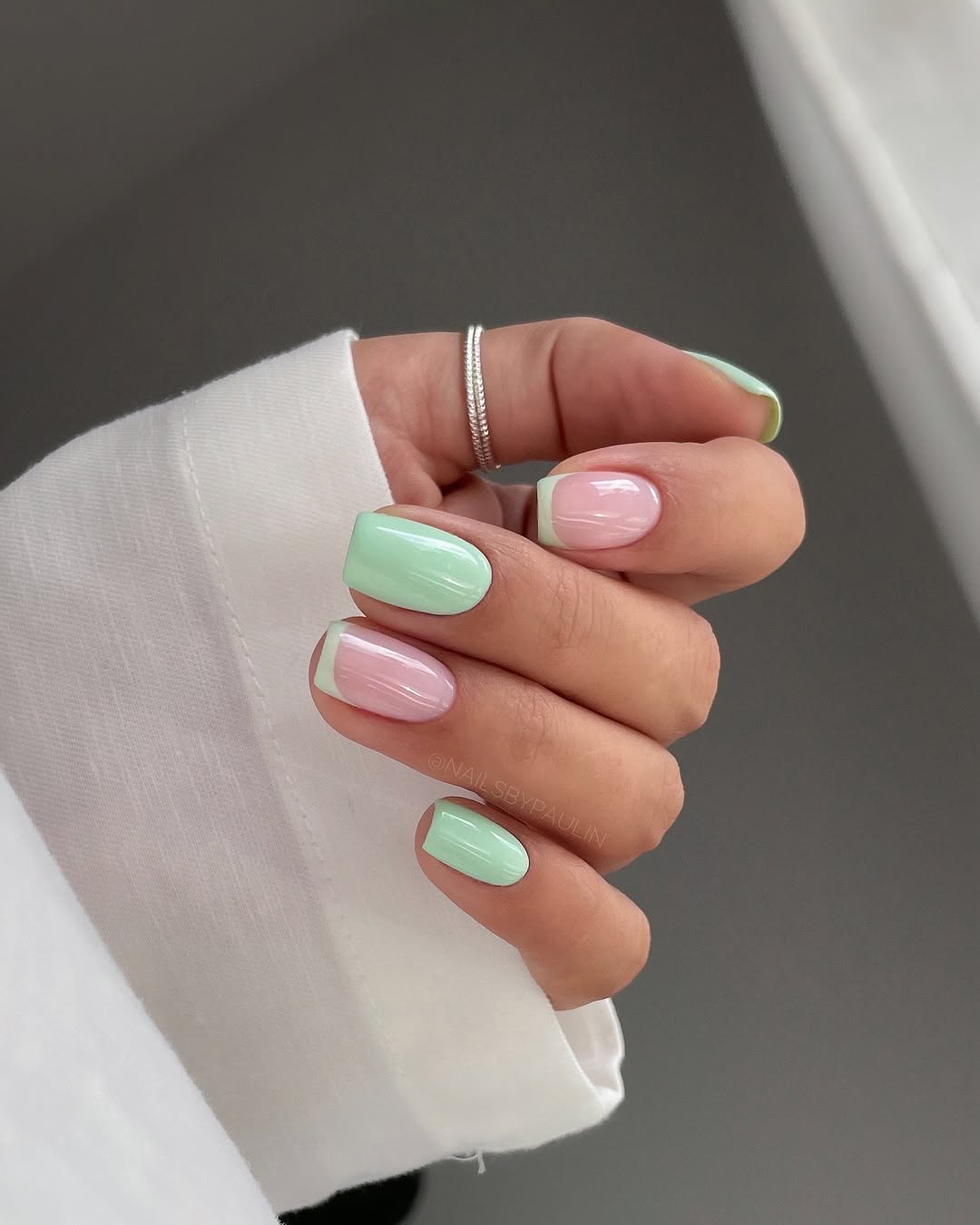 19+ Bright Summer Nail Ideas for the Ultimate Glow Up